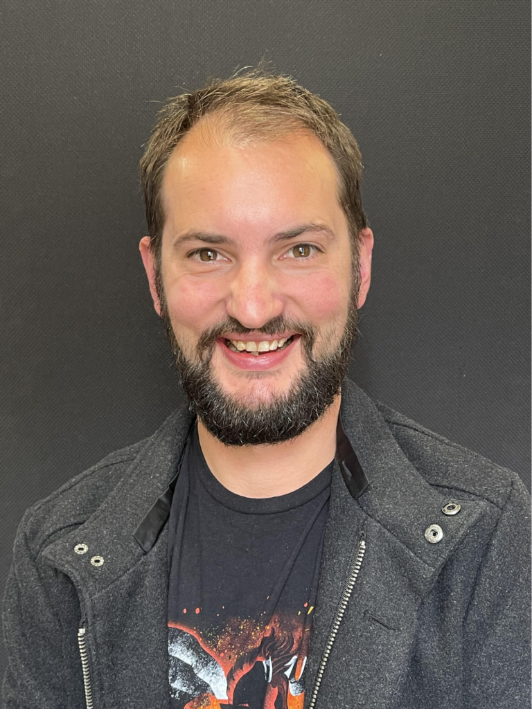 Tom - Knights of the Shed